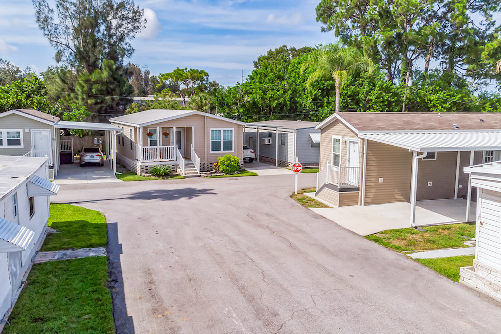 Palm Grove Village - Florida Manufactured Home Community - Palm Grove ...